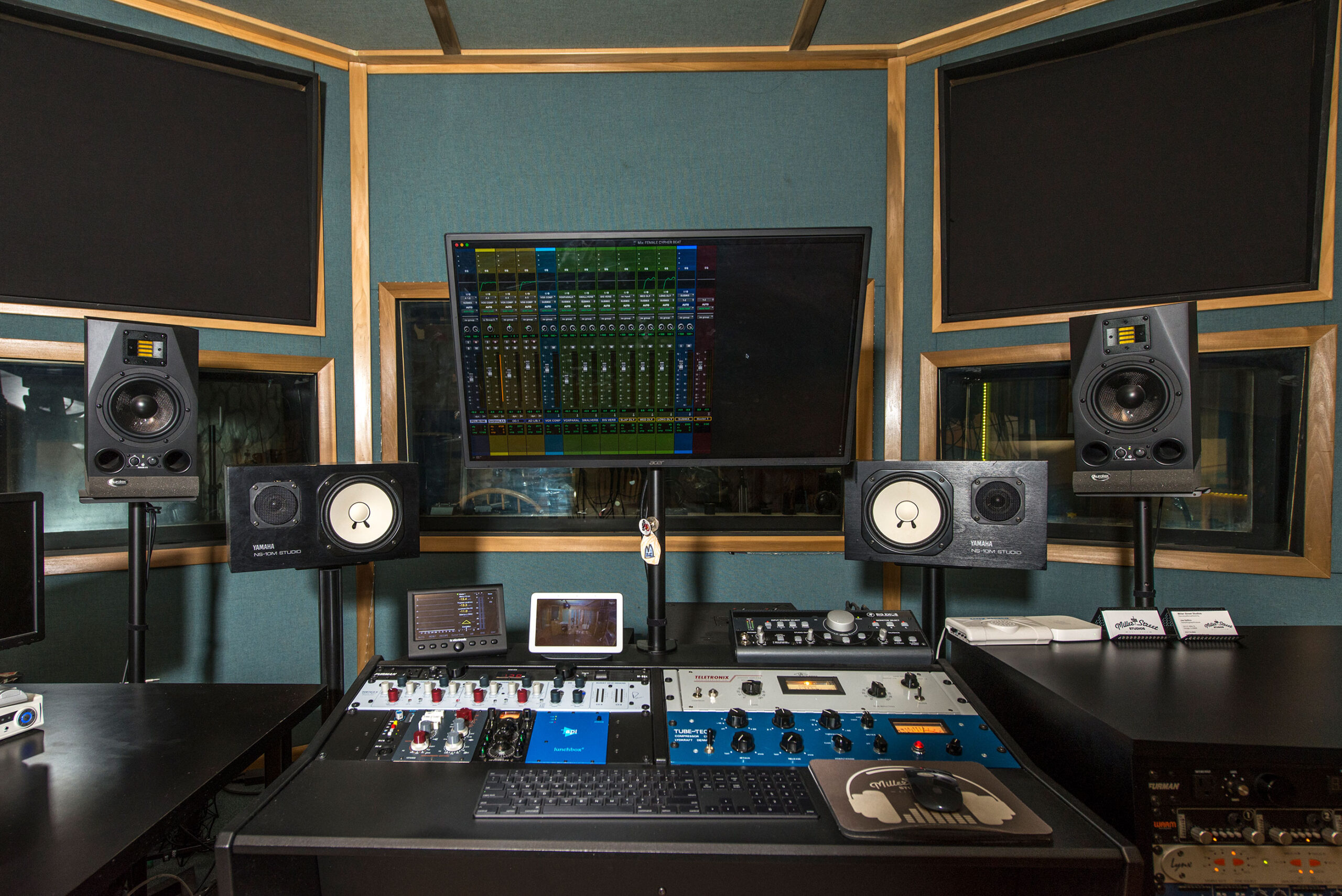 main-back | Miller Street Studios